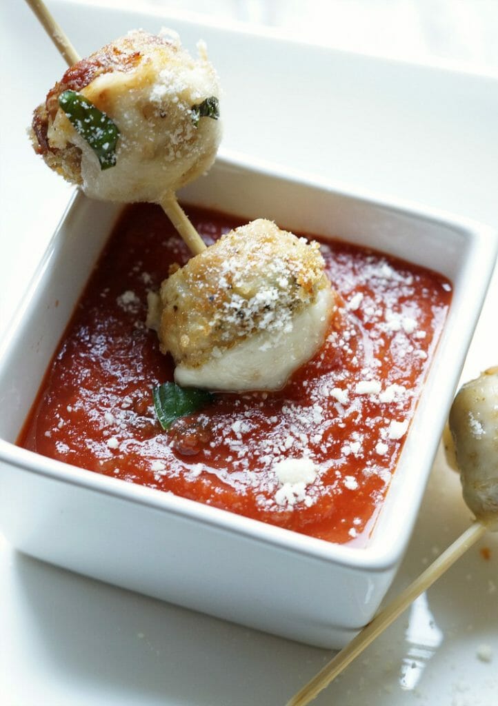 Chicken Parmesan Meatball Skewers: Delicious and Portable
