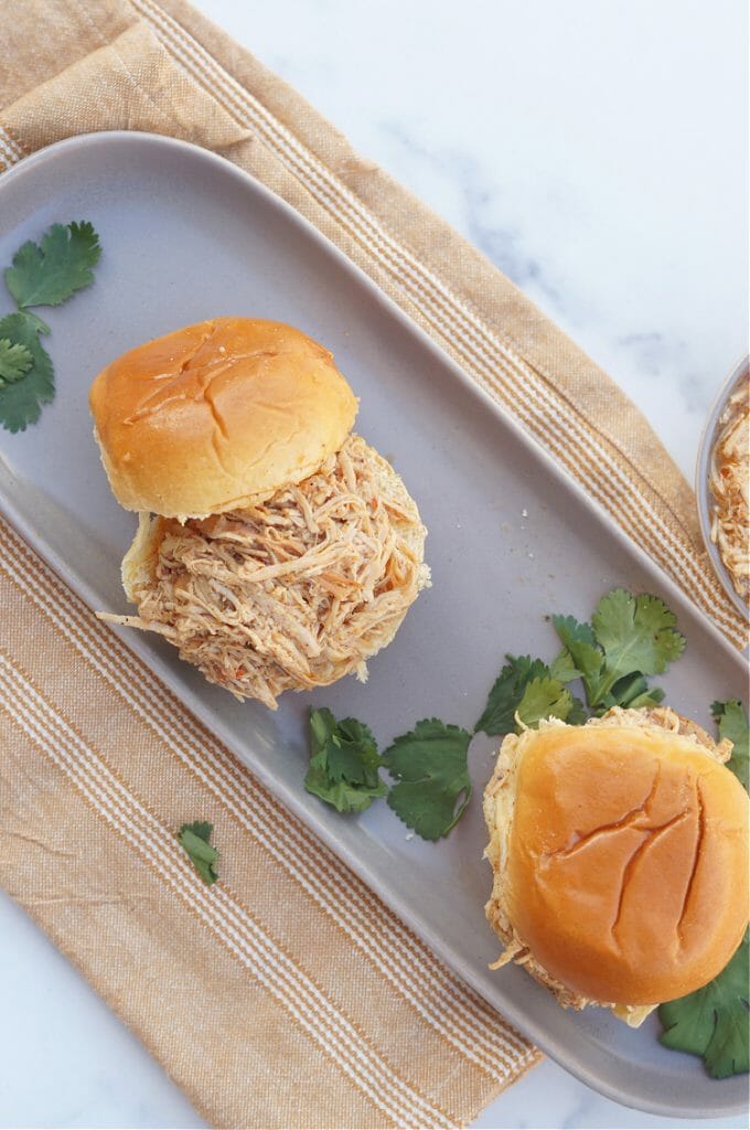 Crock Pot Zesty Shredded Chicken: A Crowd Favorite Recipe
