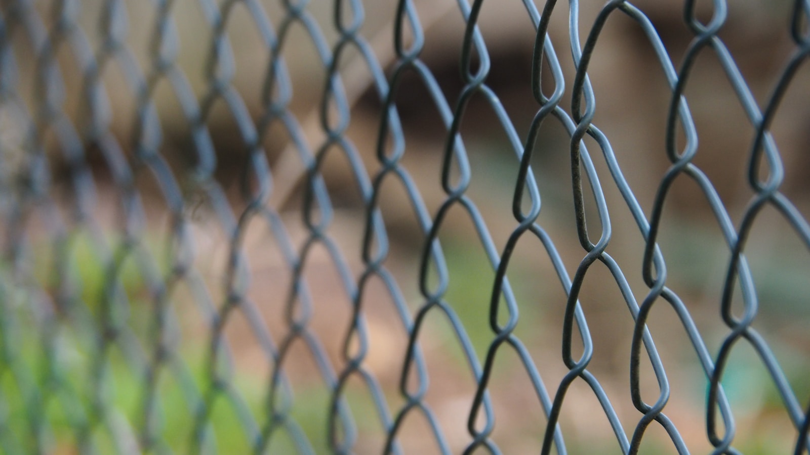 Steel Fences Offer Superior Durability and Strength
