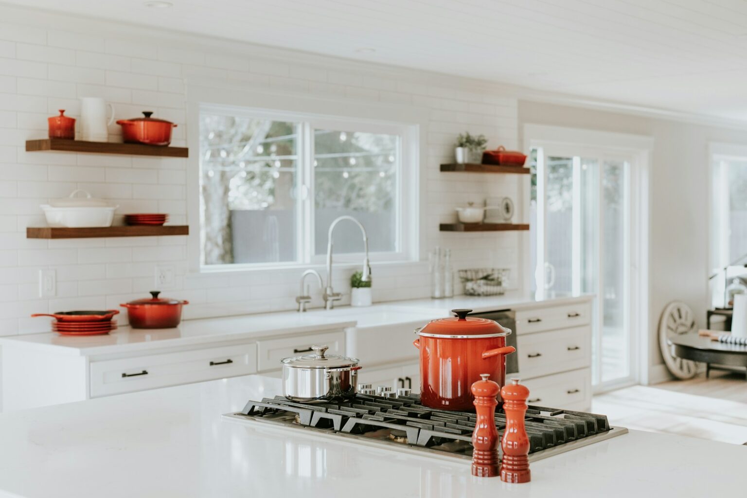 Energy-Efficient Kitchens: Practical Tips for Lowering Utility Bills