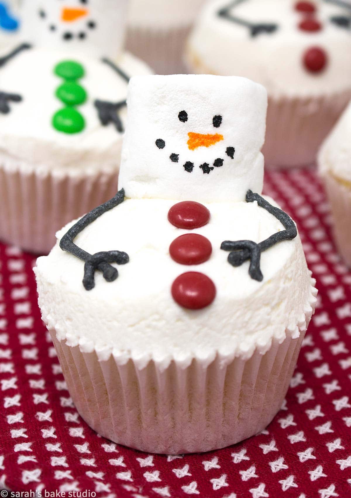 Christmas Cupcake Recipe Ideas to Make This Year Special